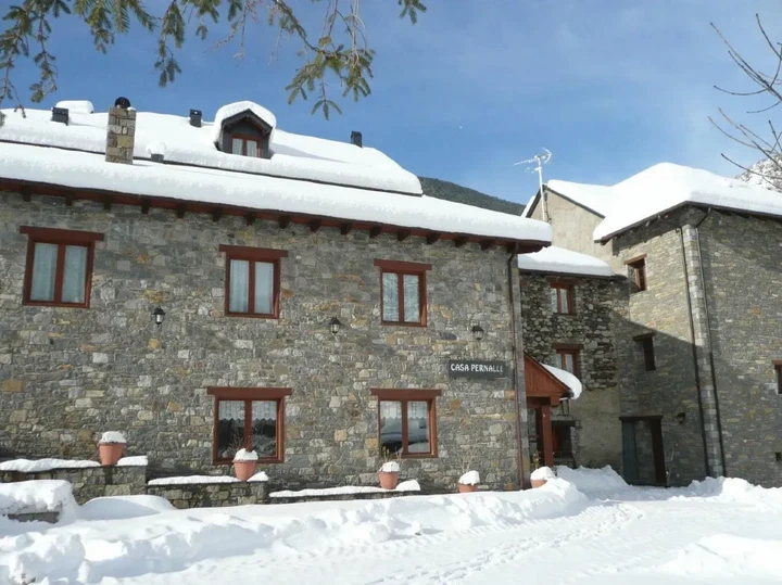 Hostal Pernalle - Pirineos