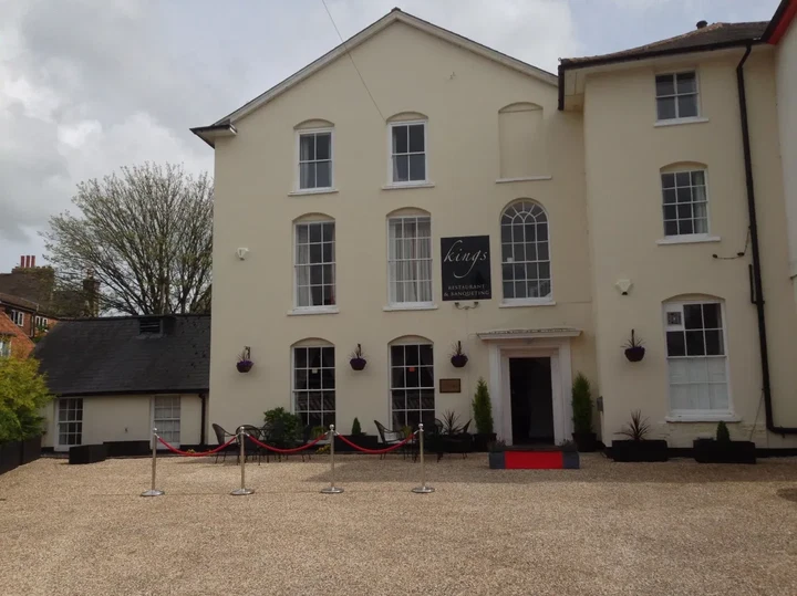 Kings Hotel - Newmarket