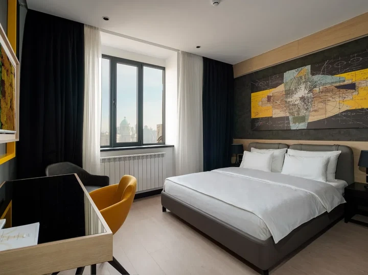 Maccani Black Luxury Suites - Belgrade