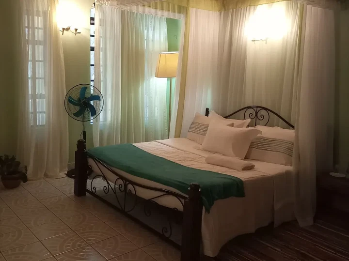 Palm Airport Suites - Nairobi