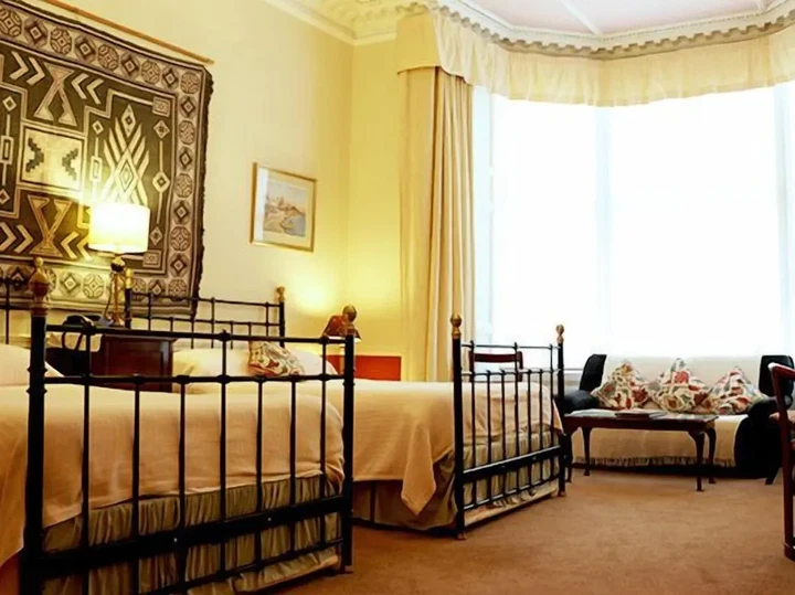 Grosvenor Gardens Hotel - Edinburgh