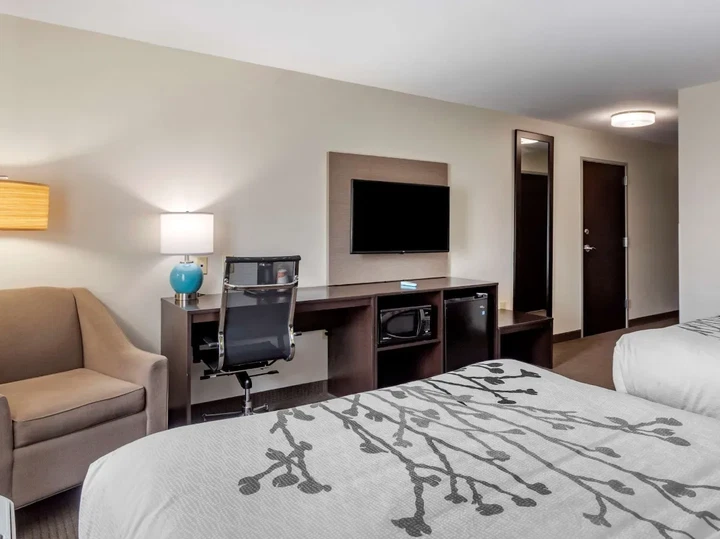 Sleep Inn Bowling Green North - Bowling Green, KY