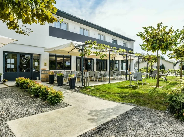 Logis Hôtel Gnàc é Pause Hôtel Et Bistro - Pays basque français