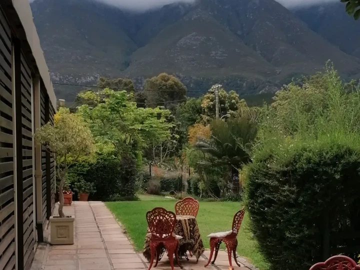 Aanhuizen Guest House - Western Cape