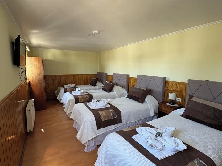 Hostal America En Puerto Natales - Puerto Natales