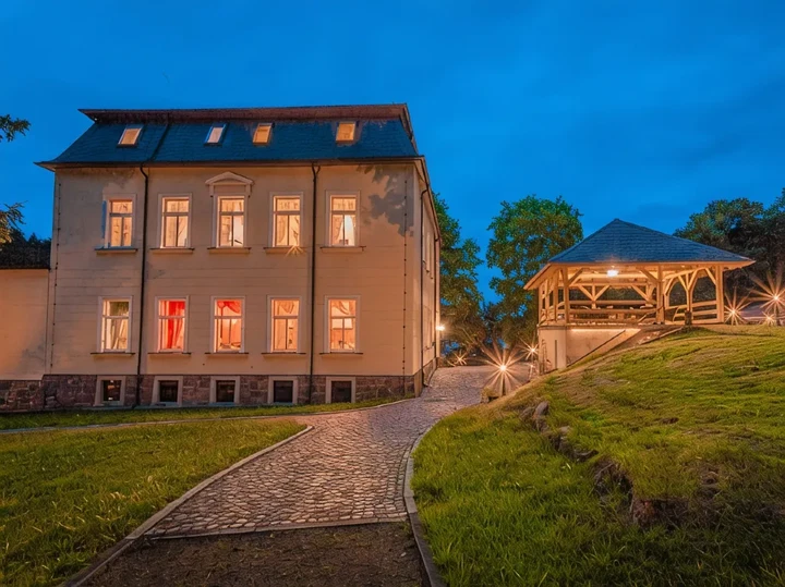 Parkhotel Muldental - Sajonia