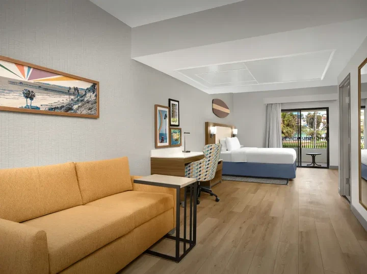Hampton Inn & Suites San Clemente - San Juan Capistrano, CA
