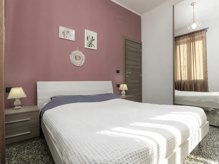 Rosa Homes The Red - Cozy 2 Bedrooms Genoa Historic Center, Aquarium - Genua