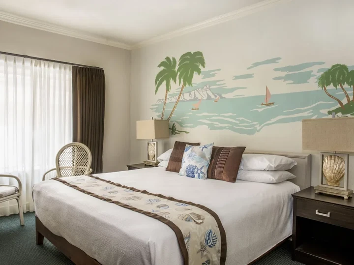 Hotel Mac Rae - Santa Catalina Island, CA