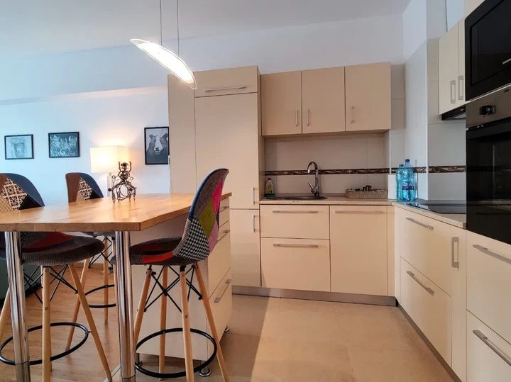 Red Hotel Accommodation - Cluj-Napoca