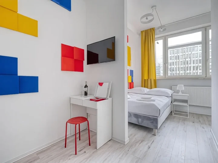 Level Rooms - Warsaw