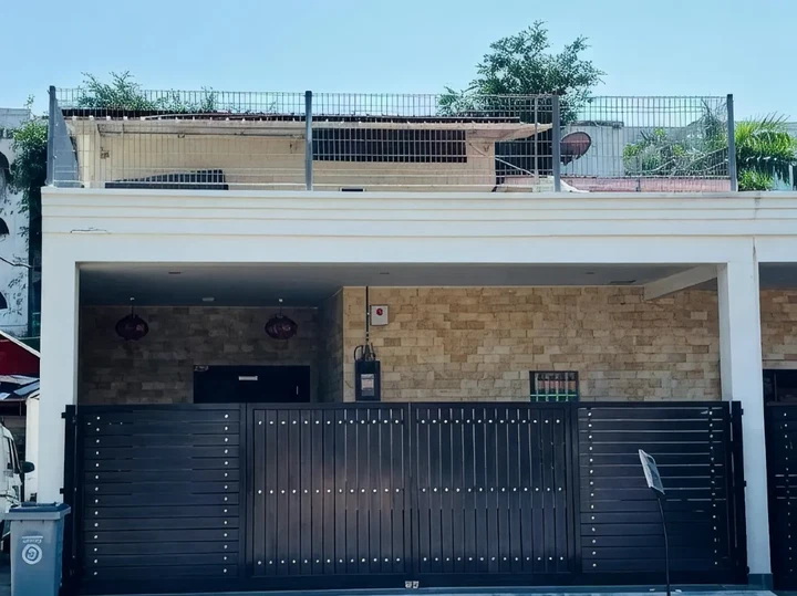 Spacious Home For Family | Wide Balcony With Bbq & Kids Pool | Comfy Hill - Malacca