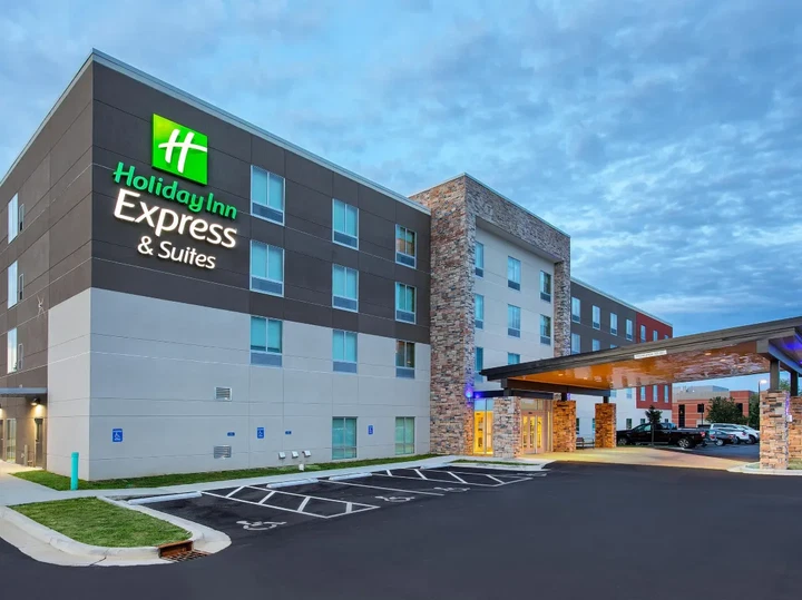 Holiday Inn Express & Suites Merrillville By Ihg - Gary, IN