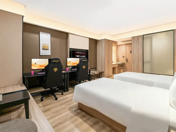 Magic Play · Alienware E-sports Homestay - Guangzhou