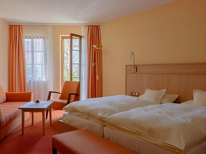 Hotel St. Martiner Castell - Edesheim