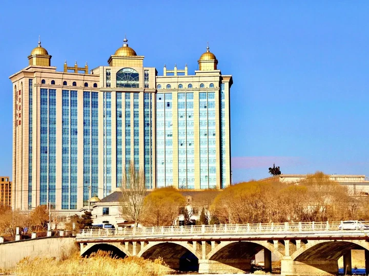 Mengguzhen Hotel - Fuxin