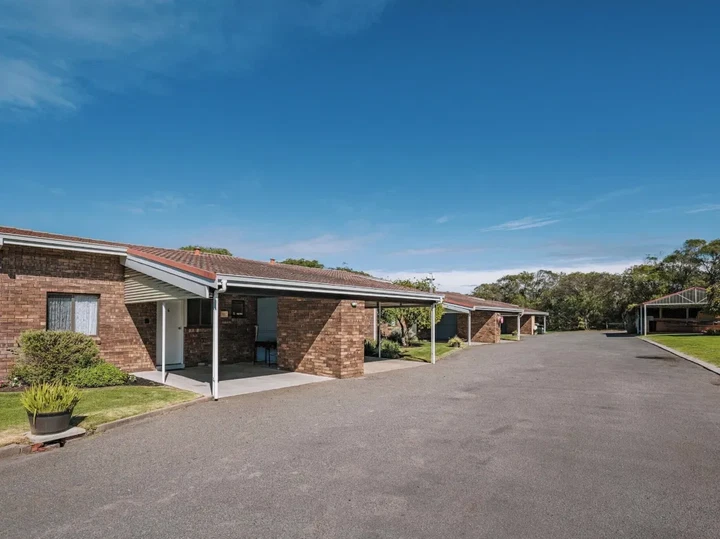 Emu Beach Chalets - Albany