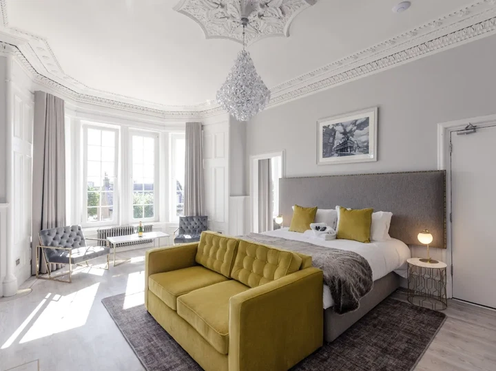 Sweeney Apartments & Rooms - Motherwell