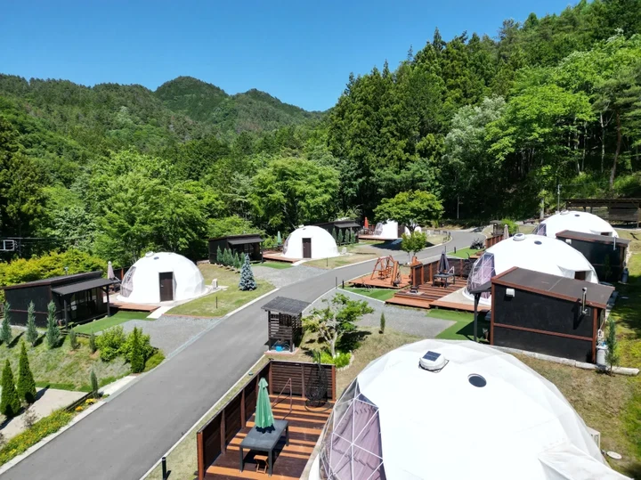 Workation Resort The Forest - Japan