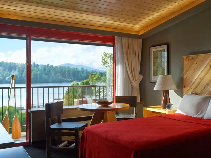 Lake House At High Peaks Resort - Lake Placid, NY