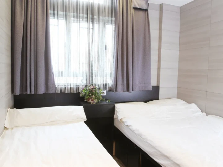 Anita Guest House（mong Kok Station Exit E） - Hong Kong