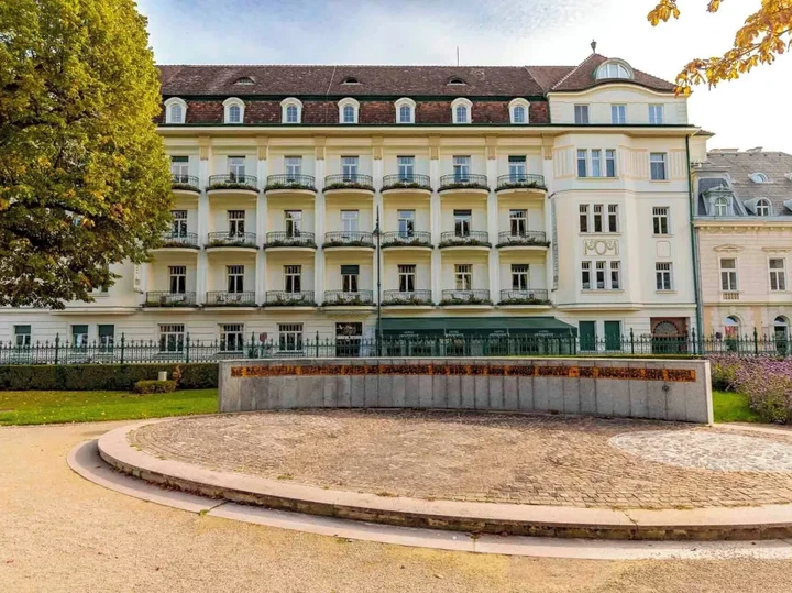 Hotel Herzoghof - Baden