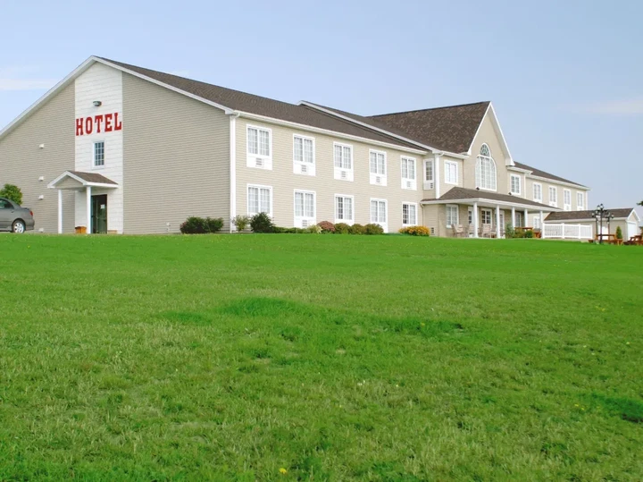 Auberge Bouctouche Inn & Suites - Bouctouche