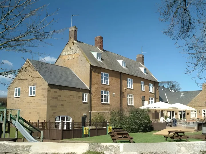 The World's End - Northampton - Northampton