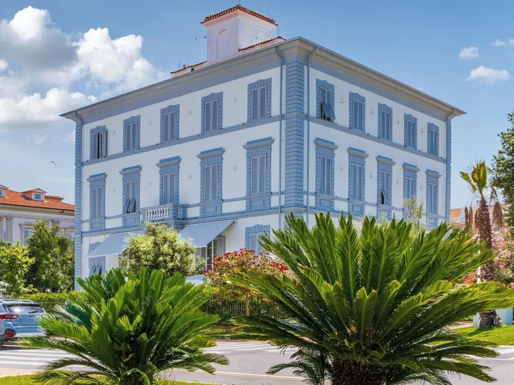 Hotel Tirreno - Massa