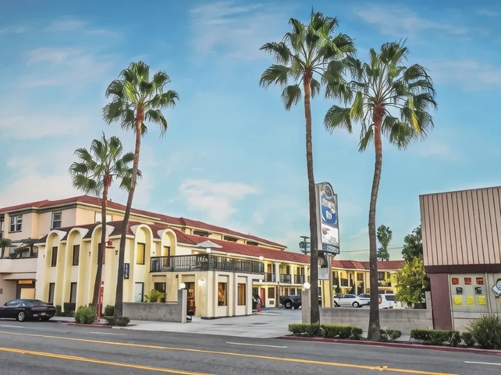 Chariot Inn Glendale - Pasadena - Burbank, CA