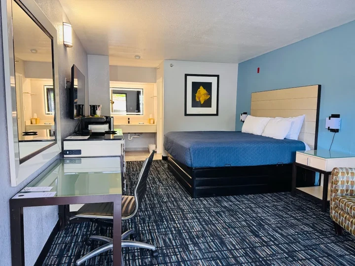 Wander Inn - Branson, MO