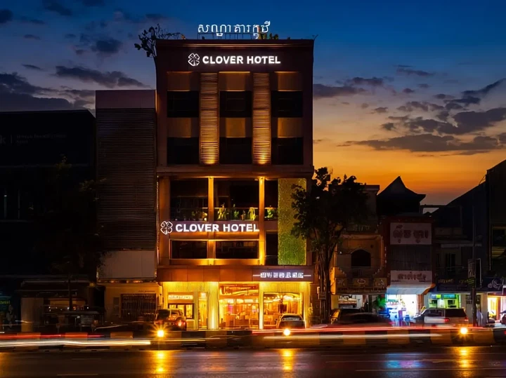 Clover Hotel Monivong - By Emma - Phnom Penh