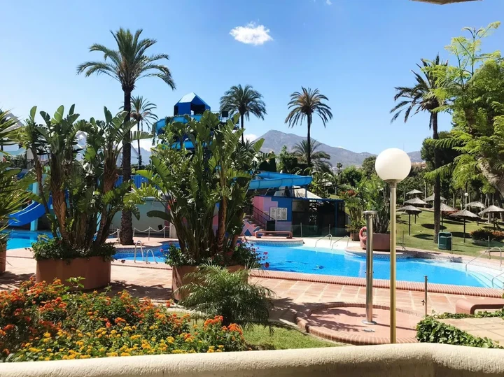 Apartamento Soleado En Benal Beach Resort – 4 Piscinas, Toboganes Y A Pasos De L - Provincia de Málaga, España