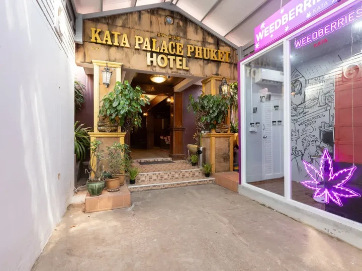 Kata Palace Phuket - Kata Beach