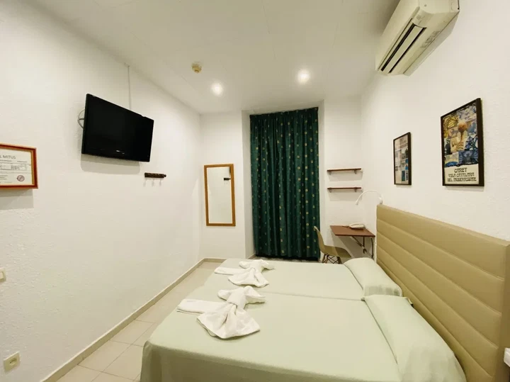 Hotel Mitus - Arenys de Mar