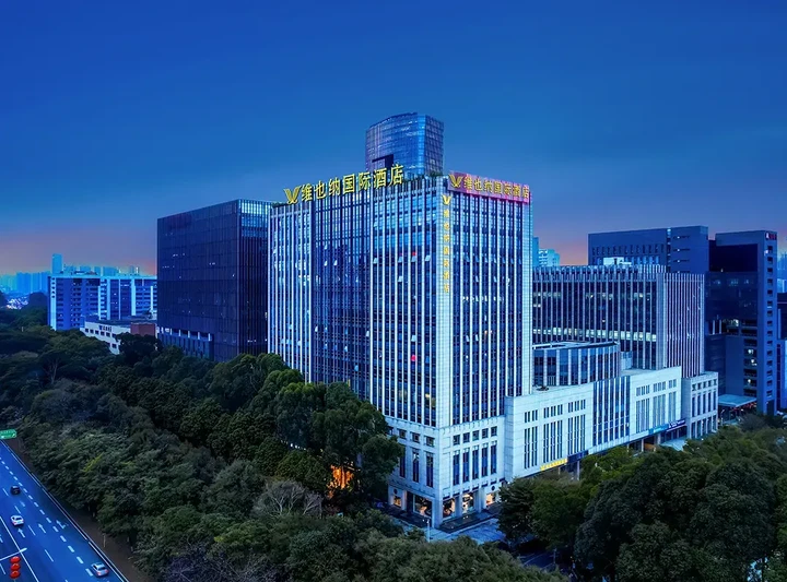 Vienna International Hotel - Tin Shui Wai