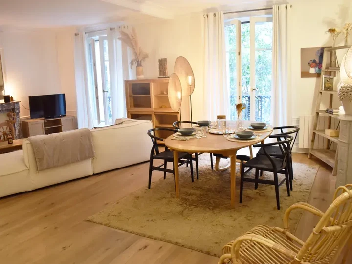 Superbe Appartement D'une Chambre Dans Le Marais - París
