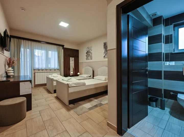 Hotel Lane - Sjenica