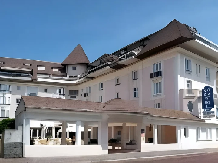 Hôtel Bristol - Le Touquet Paris-plage - Cucq
