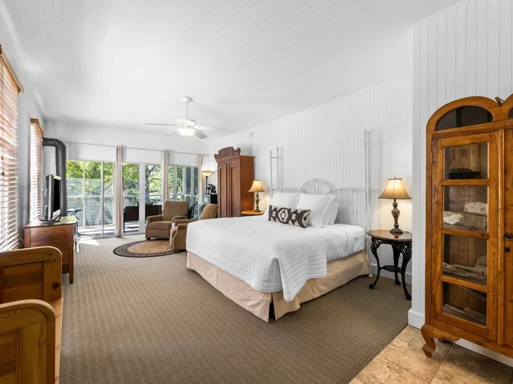 Meyer Hotel - Comfort, TX