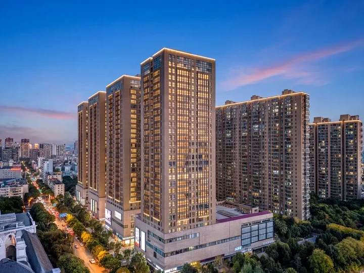 Hphotei - Kunming