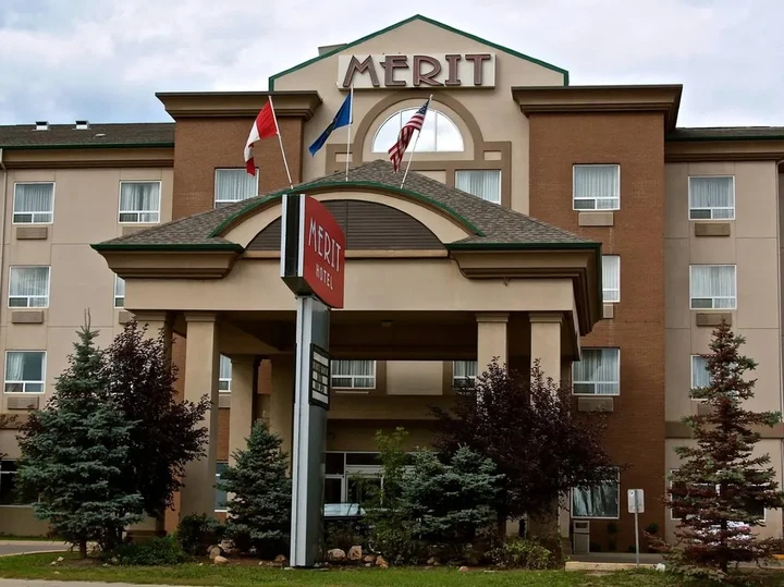 Merit Hotel & Suites - Fort McMurray