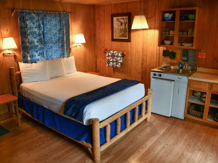 Solbakken Resort - Lutsen, MN