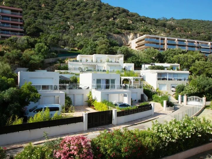 Hôtel La Pinède - Ajaccio