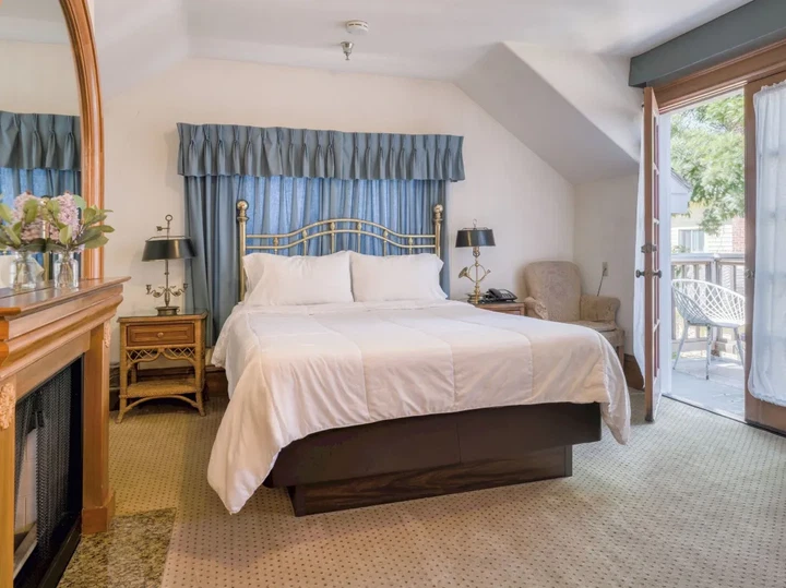 Pacific Grove Inn - Monterey Bay, CA