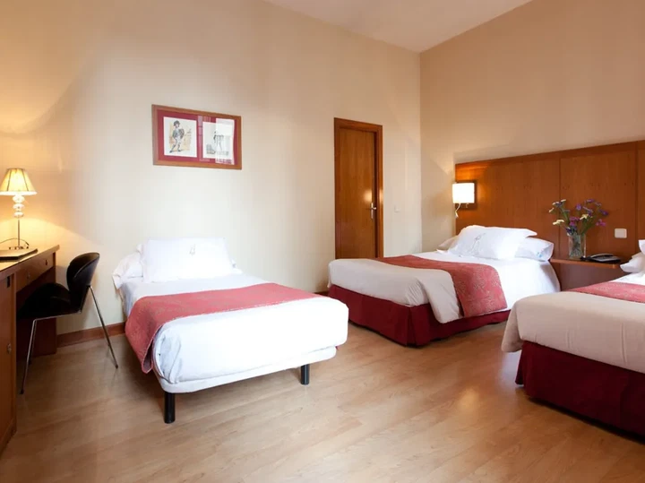 Hotel Ateneo Puerta Del Sol - Madrid