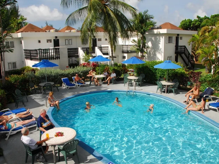 Plum Tree Club - Barbados