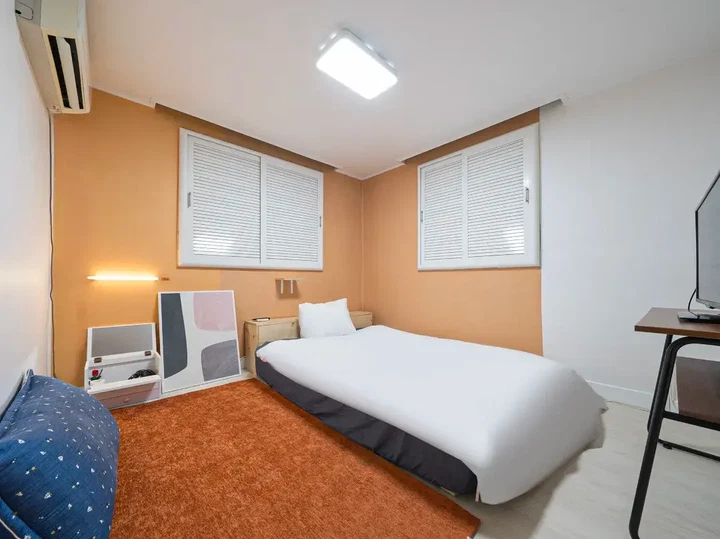Jeju Donggung Motel - 제주특별자치도