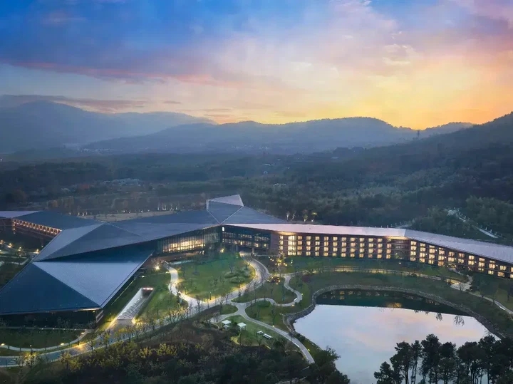 Hilton Nanjing Niushoushan - Nankin