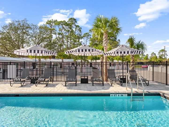 The Pink Flamingo - Capri Soleil - Port St. Joe